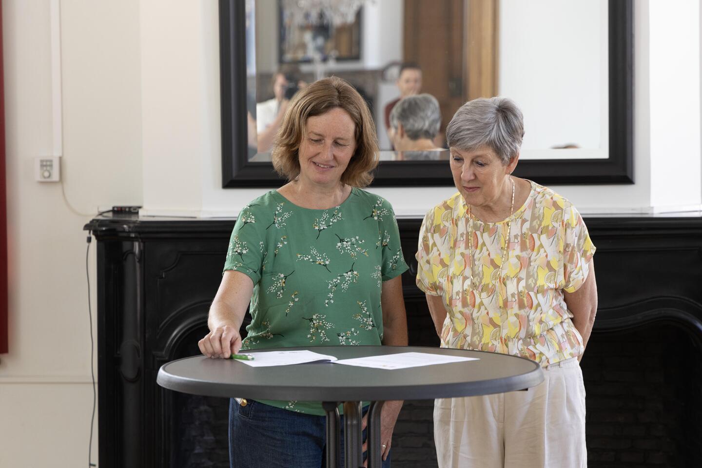 Lier ondertekent engagementsverklaring om dementievriendelijke stad te worden: “De kans dat ...